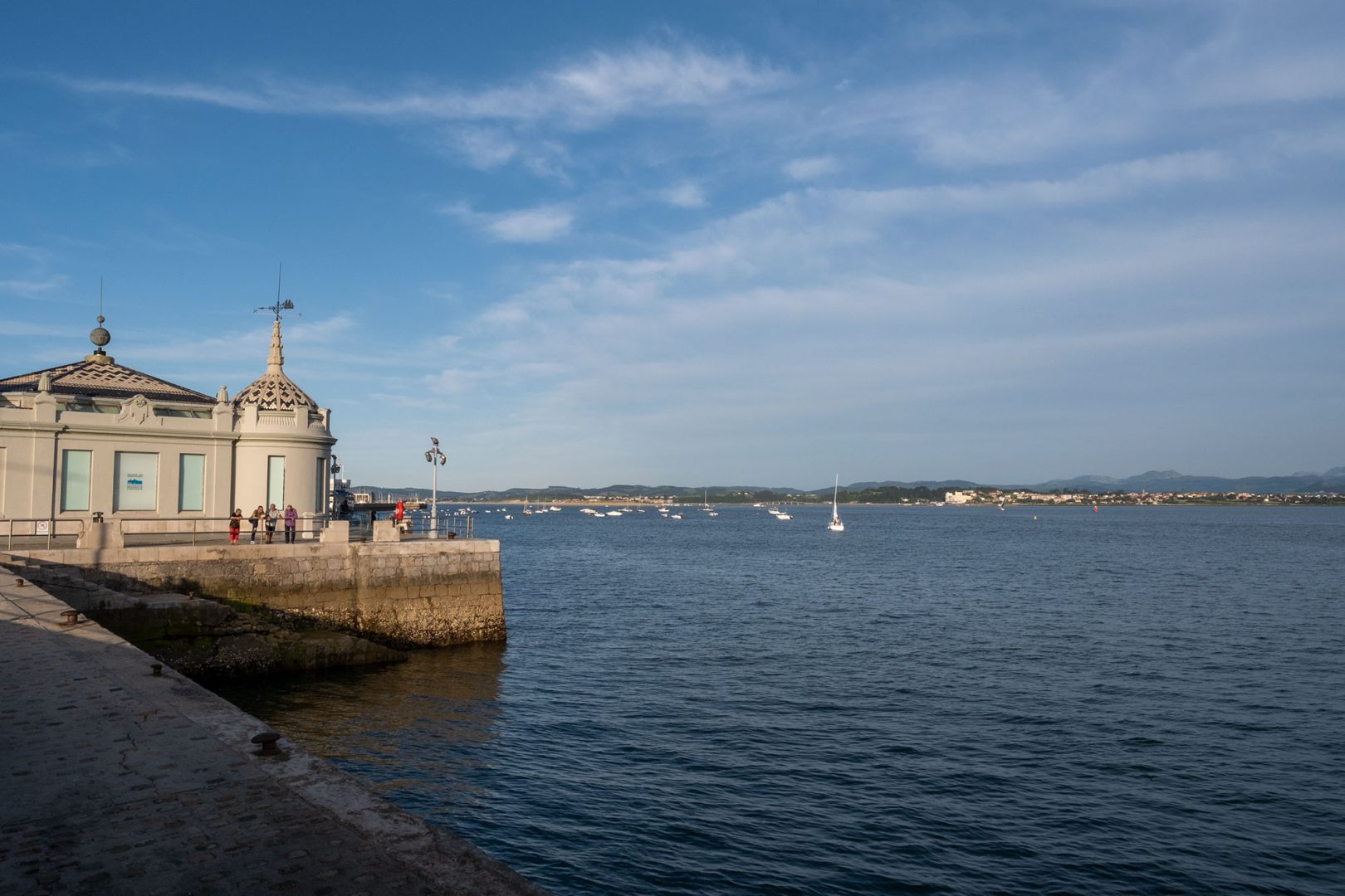 LA BAHÍA DE SANTANDER, puro lujo. Viajar es Vivir